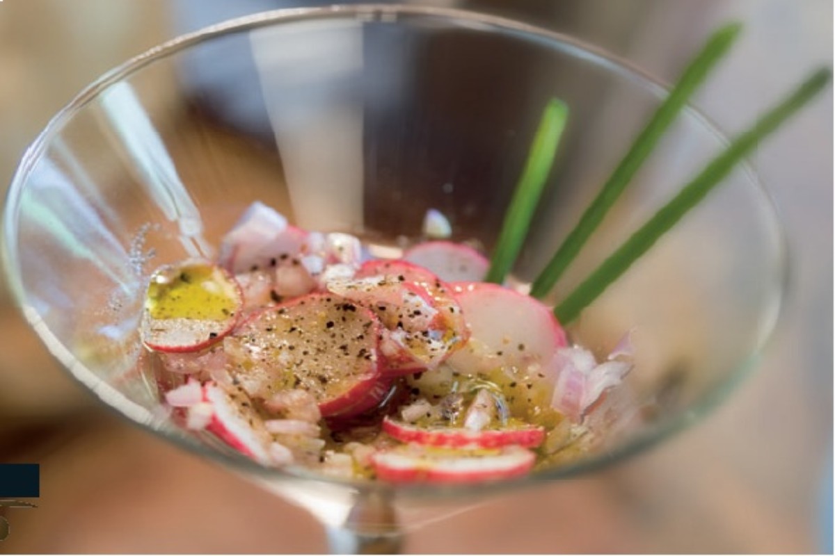 Receta de Ensalada de rábanos con aceite al humo de roble - Castillo de ...